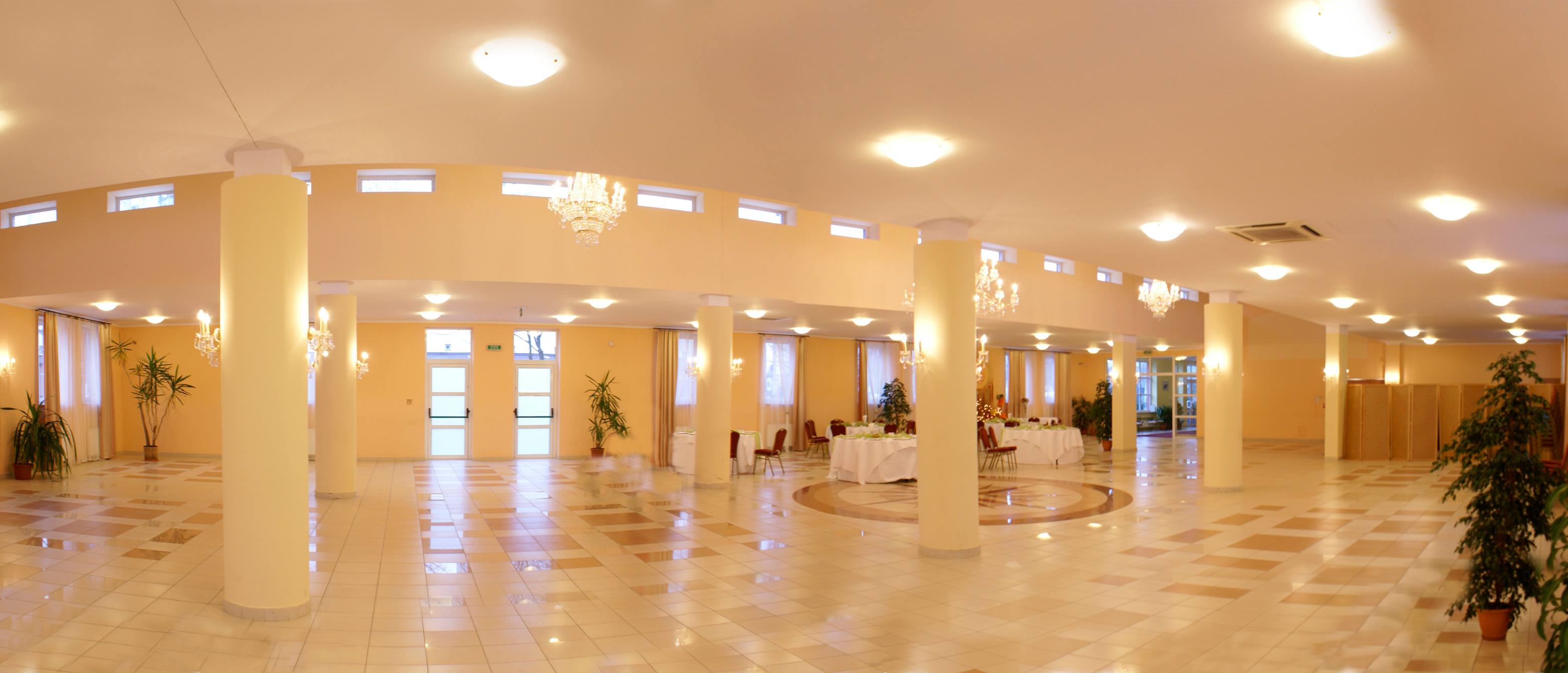 Centrum Konferencyjno-Bankietowe Reduta sala konferencyjna Kraków ...