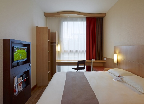 Hotel Ibis Warszawa Reduta sala konferencyjna Warszawa - MojeKonferencje.pl