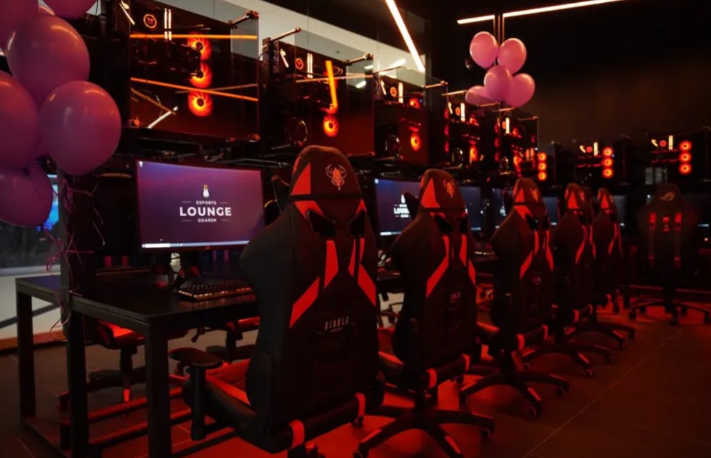 Kinguin Esports Lounge Gdańsk sala konferencyjna Gdańsk ...